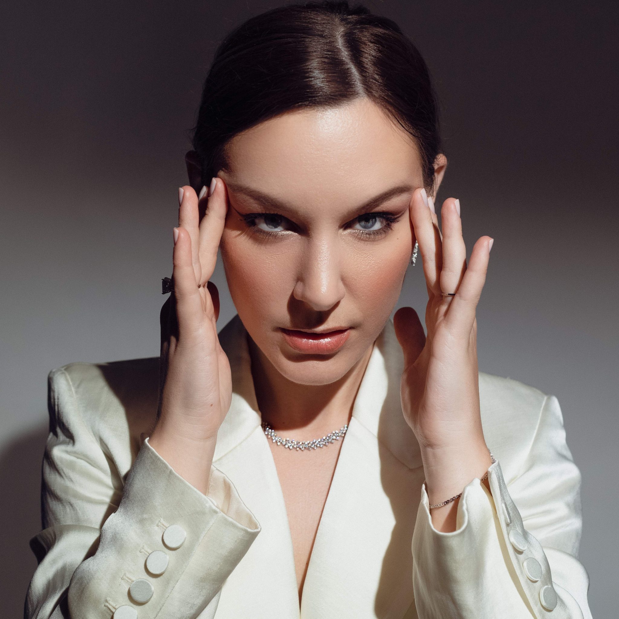 Matea Čuljak - Makeup Artist - Hrvatski - Matea Čuljak